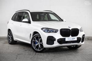 Balts BMW X5 2022 Viļņa, ar dzinēja tilpumu 3.00 L un nobraukumu 85 tūkst. km par 54491 €, foto 3 vietnē AUTOMOTO.COM.LV