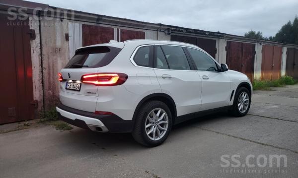 Balts BMW X5 2022 Rīga, ar dzinēja tilpumu 3.00 L un nobraukumu 40 tūkst. km par 43500 €, foto 8 vietnē AUTOMOTO.COM.LV