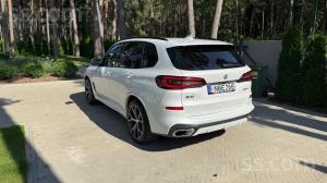 Balts BMW X5 2022 Rīga, ar dzinēja tilpumu 3.00 L un nobraukumu 92 tūkst. km par 49490 €, foto 8 vietnē AUTOMOTO.COM.LV