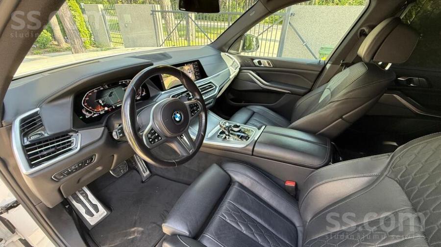 Balts BMW X5 2022 Rīga, ar dzinēja tilpumu 3.00 L un nobraukumu 92 tūkst. km par 49490 €, foto 15 vietnē AUTOMOTO.COM.LV