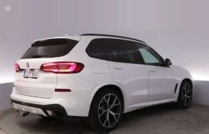 Balts BMW X5 2022 Viļņa, ar dzinēja tilpumu 3.00 L un nobraukumu 97 tūkst. km par 59500 €, foto 3 vietnē AUTOMOTO.COM.LV