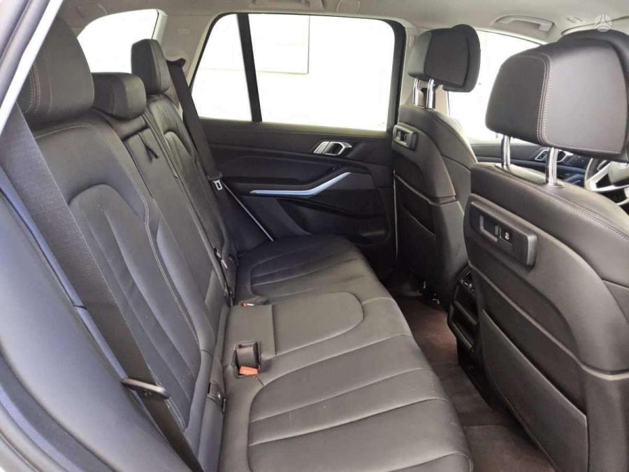 Balts BMW X5 2022 Viļņa, ar dzinēja tilpumu 3.00 L un nobraukumu 112 tūkst. km par 43777 €, foto 7 vietnē AUTOMOTO.COM.LV