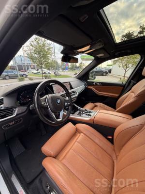 Balts BMW X5 2022 Rīga, ar dzinēja tilpumu 3.00 L un nobraukumu 75 tūkst. km par 49500 €, foto 6 vietnē AUTOMOTO.COM.LV