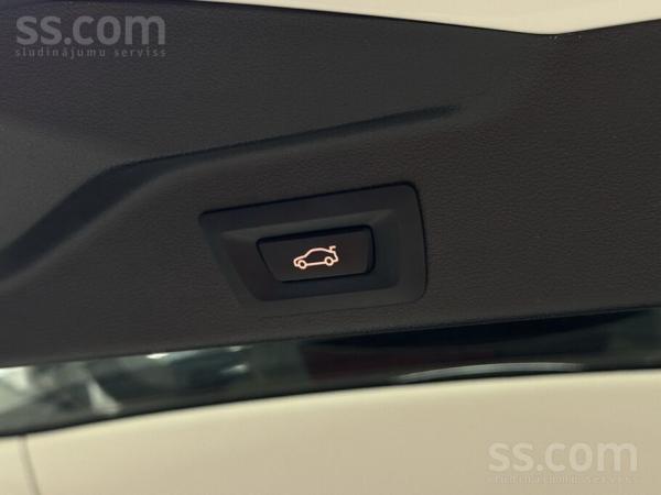 Белый БМВ Х5 2023 в Рига, объемом двигателя 3.00 л и пробегом 43 тыс. км за 45500 €, фото 8 на AUTOMOTO.COM.LV
