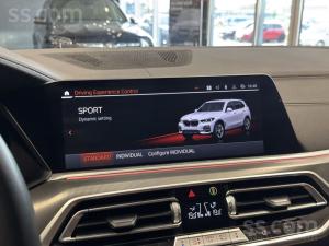 Balts BMW X5 2023 Rīga, ar dzinēja tilpumu 3.00 L un nobraukumu 43 tūkst. km par 45500 €, foto 22 vietnē AUTOMOTO.COM.LV
