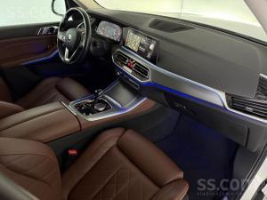 Белый БМВ Х5 2023 в Рига, объемом двигателя 3.00 л и пробегом 138 тыс. км за 41900 €, фото 18 на AUTOMOTO.COM.LV