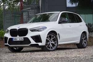 Balts BMW X5 2023 Rīga, ar dzinēja tilpumu 3.00 L un nobraukumu 62 tūkst. km par 43990 €, foto 3 vietnē AUTOMOTO.COM.LV