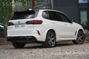 Balts BMW X5 2023 Rīga, ar dzinēja tilpumu 3.00 L un nobraukumu 62 tūkst. km par 43990 €, foto 9 vietnē AUTOMOTO.COM.LV