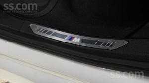 White BMW X5 2023 in Riga, with an engine capacity of 3.00 L and mileage of 41 thousand km for 59000 €, photo 13 on AUTOMOTO.COM.LV