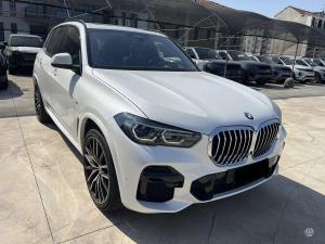 Balts BMW X5 2023 Šauļi, ar dzinēja tilpumu 2.99 L un nobraukumu 89 tūkst. km par 49900 €, foto 4 vietnē AUTOMOTO.COM.LV