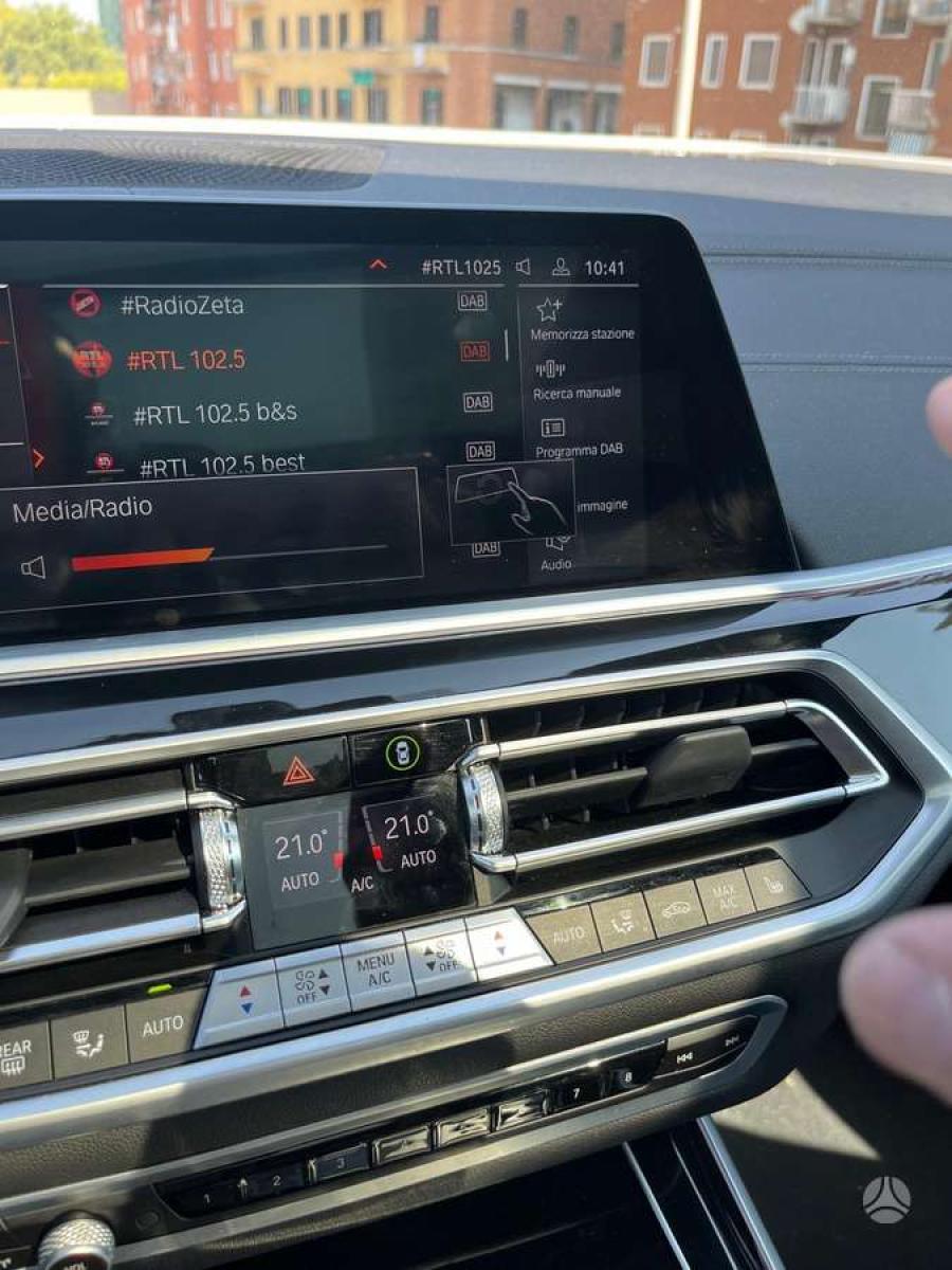 Balts BMW X5 2023 Šauļi, ar dzinēja tilpumu 2.99 L un nobraukumu 89 tūkst. km par 49900 €, foto 15 vietnē AUTOMOTO.COM.LV