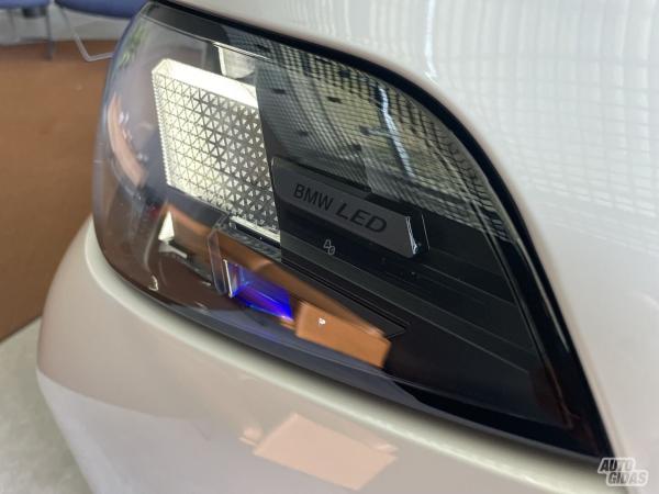White BMW X5 2023 in Klaipeda, with an engine capacity of 3.00 L and mileage of 99 thousand km for 69991 €, photo 9 on AUTOMOTO.COM.LV