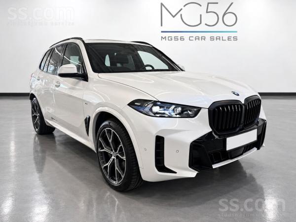 Balts BMW X5 2023 Rīga, ar dzinēja tilpumu 3.00 L un nobraukumu 33 tūkst. km par 69900 €, foto 3 vietnē AUTOMOTO.COM.LV