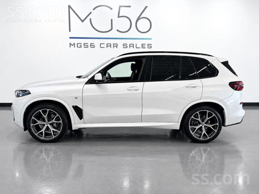Balts BMW X5 2023 Rīga, ar dzinēja tilpumu 3.00 L un nobraukumu 33 tūkst. km par 69900 €, foto 6 vietnē AUTOMOTO.COM.LV