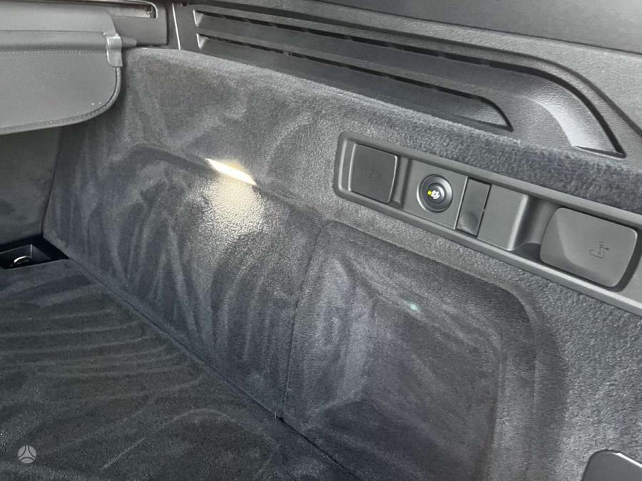 White BMW X5 2023 in Marijampole, with an engine capacity of 2.99 L and mileage of 76 thousand km for 45500 €, photo 21 on AUTOMOTO.COM.LV