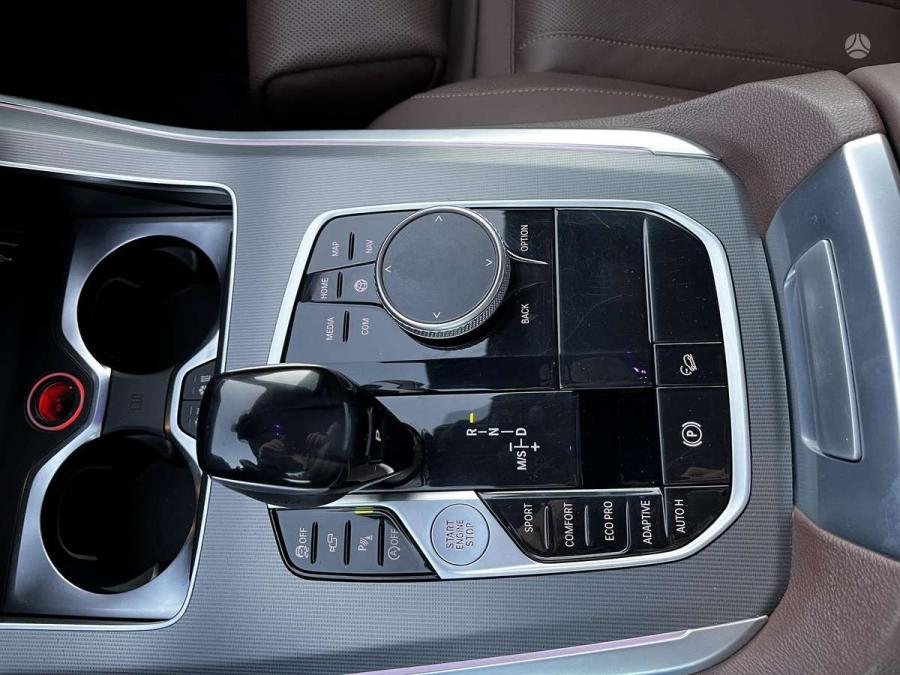White BMW X5 2023 in Marijampole, with an engine capacity of 2.99 L and mileage of 76 thousand km for 45500 €, photo 25 on AUTOMOTO.COM.LV