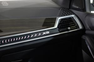 White BMW X5 2023 in Vilnius, with an engine capacity of 3.00 L and mileage of 67 thousand km for 66491 €, photo 27 on AUTOMOTO.COM.LV