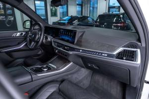 Белый БМВ Х5 2024 в Каунас, объемом двигателя 3.00 л и пробегом 34 тыс. км за 64950 €, фото 35 на AUTOMOTO.COM.LV