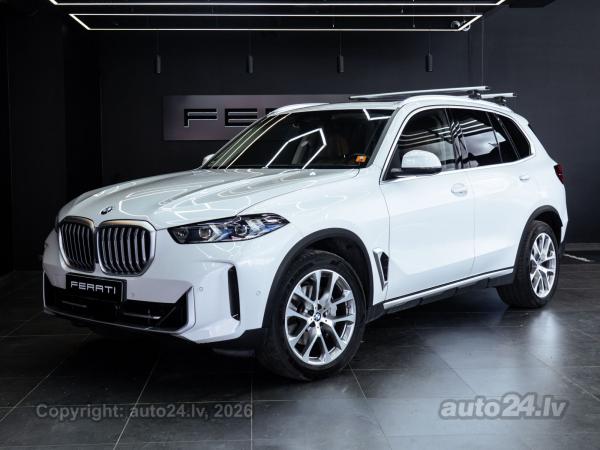 Balts BMW X5 2024 Tallina, ar dzinēja tilpumu 3.00 L un nobraukumu 86 tūkst. km par 79900 €, foto  vietnē AUTOMOTO.COM.LV