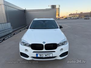 Белый БМВ Х5 2015 в Таллин, объемом двигателя 3.00 л и пробегом 289 тыс. км за 21500 €, фото 4 на AUTOMOTO.COM.LV