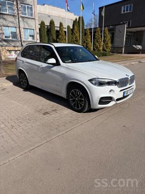 Balts BMW X5 2017 Rēzekne, ar dzinēja tilpumu 3.00 L un nobraukumu 280 tūkst. km par 25000 €, foto 5 vietnē AUTOMOTO.COM.LV