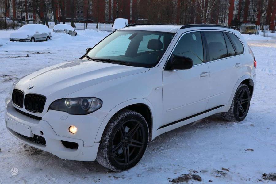 Balts BMW X5 2008 Klaipėda, ar dzinēja tilpumu 3.00 L un nobraukumu 318 tūkst. km par 9500 €, foto 1 vietnē AUTOMOTO.COM.LV