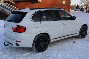 Balts BMW X5 2008 Klaipėda, ar dzinēja tilpumu 3.00 L un nobraukumu 318 tūkst. km par 9500 €, foto 3 vietnē AUTOMOTO.COM.LV