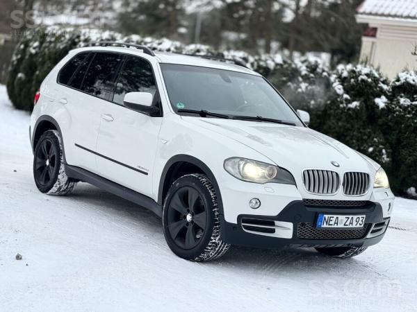 Balts BMW X5 2009 Jūrmala, ar dzinēja tilpumu 3.00 L un nobraukumu 0 tūkst. km par 8490 €, foto 1 vietnē AUTOMOTO.COM.LV