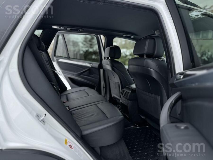 Balts BMW X5 2009 Jūrmala, ar dzinēja tilpumu 3.00 L un nobraukumu 0 tūkst. km par 8490 €, foto 11 vietnē AUTOMOTO.COM.LV