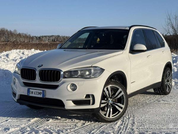 White BMW X5 2014 in Siauliai, with an engine capacity of 2.00 L and mileage of 232 thousand km for 17950 €, photo 4 on AUTOMOTO.COM.LV