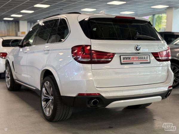 White BMW X5 2015 in Klaipeda, with an engine capacity of 3.00 L and mileage of 145 thousand km for 19500 €, photo 1 on AUTOMOTO.COM.LV