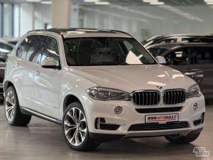 White BMW X5 2015 in Klaipeda, with an engine capacity of 3.00 L and mileage of 145 thousand km for 19500 €, photo 13 on AUTOMOTO.COM.LV