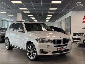 White BMW X5 2015 in Klaipeda, with an engine capacity of 3.00 L and mileage of 145 thousand km for 19500 €, photo 17 on AUTOMOTO.COM.LV