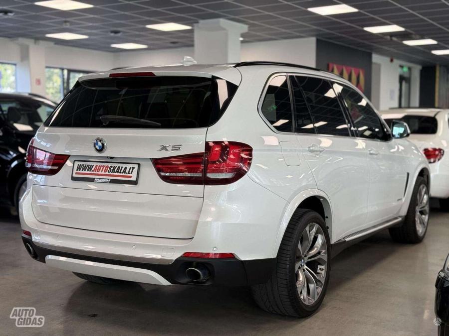 White BMW X5 2015 in Klaipeda, with an engine capacity of 0.00 L and mileage of 145 thousand km for 17950 €, photo 5 on AUTOMOTO.COM.LV