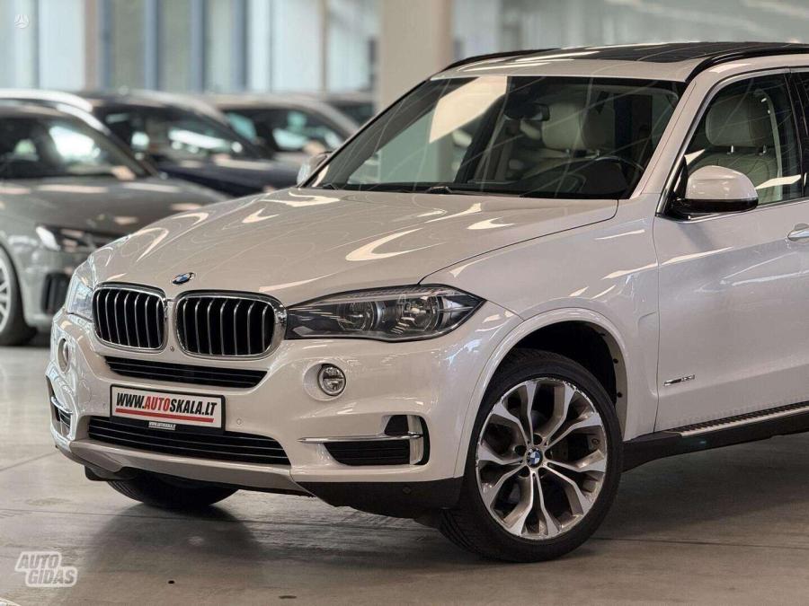 White BMW X5 2015 in Klaipeda, with an engine capacity of 0.00 L and mileage of 145 thousand km for 17950 €, photo 35 on AUTOMOTO.COM.LV