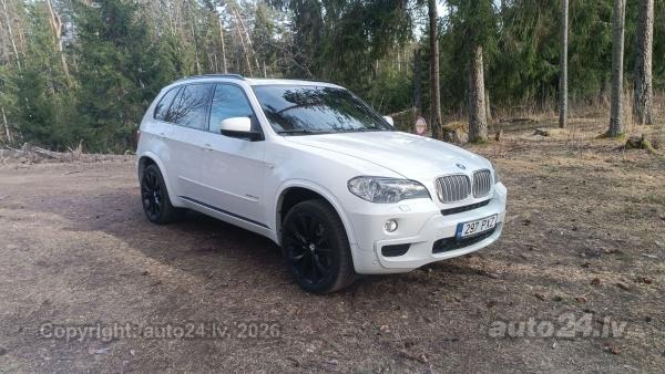Balts BMW X5 2009 Tallina, ar dzinēja tilpumu 3.00 L un nobraukumu 240 tūkst. km par 10750 €, foto 1 vietnē AUTOMOTO.COM.LV