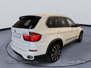 Balts BMW X5 2012 Tallina, ar dzinēja tilpumu 3.00 L un nobraukumu 380 tūkst. km par 14900 €, foto 4 vietnē AUTOMOTO.COM.LV