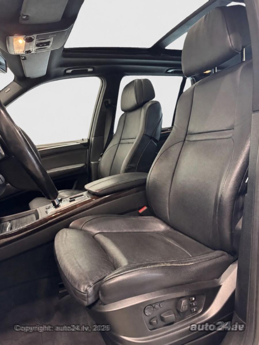 Balts BMW X5 2012 Tallina, ar dzinēja tilpumu 3.00 L un nobraukumu 380 tūkst. km par 14900 €, foto 9 vietnē AUTOMOTO.COM.LV