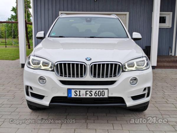 White BMW X5 2014 in Johvi, with an engine capacity of 3.00 L and mileage of 337 thousand km for 21999 €, photo 1 on AUTOMOTO.COM.LV