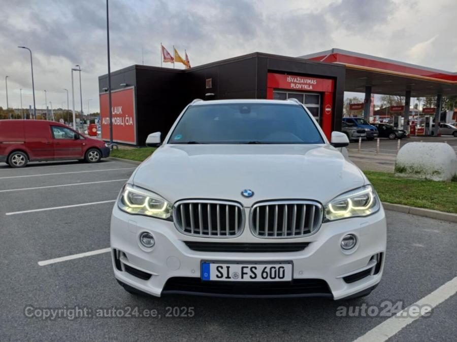 Balts BMW X5 2014 Jehvi, ar dzinēja tilpumu 3.00 L un nobraukumu 337 tūkst. km par 21999 €, foto 8 vietnē AUTOMOTO.COM.LV