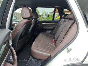 Balts BMW X5 2014 Jehvi, ar dzinēja tilpumu 3.00 L un nobraukumu 337 tūkst. km par 21999 €, foto 13 vietnē AUTOMOTO.COM.LV