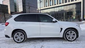 Balts BMW X5 2014 Tallina, ar dzinēja tilpumu 3.00 L un nobraukumu 206 tūkst. km par 27999 €, foto 3 vietnē AUTOMOTO.COM.LV