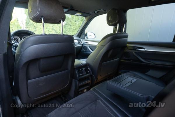 White BMW X5 2014 in Tallinn, with an engine capacity of 3.00 L and mileage of 166 thousand km for 25990 €, photo 11 on AUTOMOTO.COM.LV