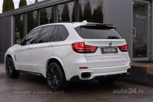 Balts BMW X5 2014 Tallina, ar dzinēja tilpumu 3.00 L un nobraukumu 220 tūkst. km par 20900 €, foto 3 vietnē AUTOMOTO.COM.LV