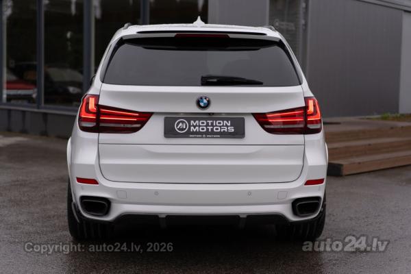 Balts BMW X5 2014 Tallina, ar dzinēja tilpumu 3.00 L un nobraukumu 220 tūkst. km par 20900 €, foto 4 vietnē AUTOMOTO.COM.LV