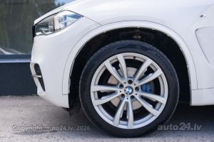 Balts BMW X5 2014 Tallina, ar dzinēja tilpumu 3.00 L un nobraukumu 167 tūkst. km par 21990 €, foto 7 vietnē AUTOMOTO.COM.LV
