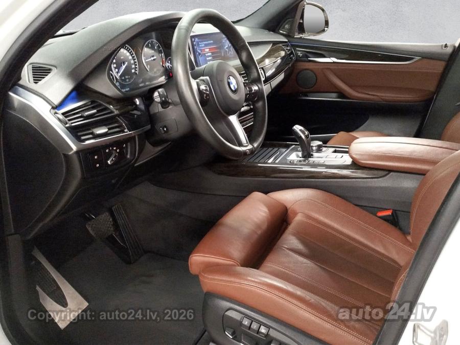 Белый БМВ Х5 2017 в Таллин, объемом двигателя 3.00 л и пробегом 149 тыс. км за 28990 €, фото 4 на AUTOMOTO.COM.LV