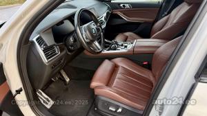 Balts BMW X5 2018 Tallina, ar dzinēja tilpumu 3.00 L un nobraukumu 148 tūkst. km par 37900 €, foto 10 vietnē AUTOMOTO.COM.LV