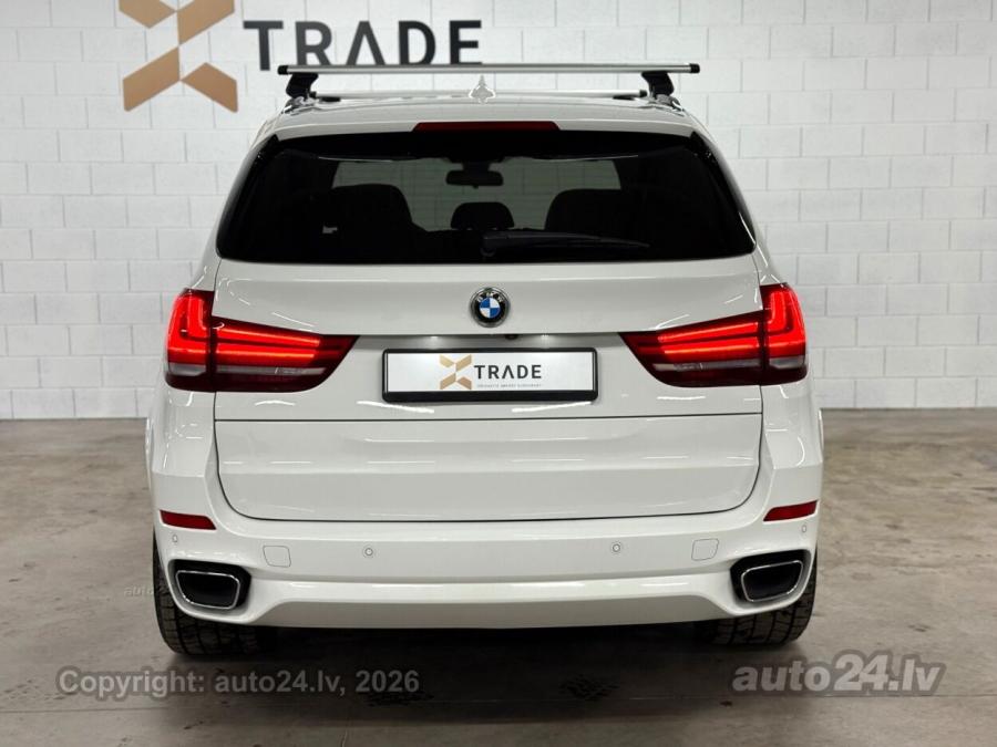 White BMW X5 2018 in Parnu, with an engine capacity of 3.00 L and mileage of 88 thousand km for 36790 €, photo 4 on AUTOMOTO.COM.LV
