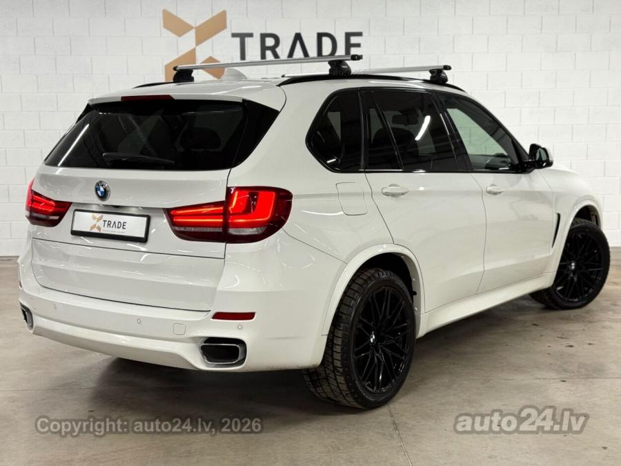 White BMW X5 2018 in Parnu, with an engine capacity of 3.00 L and mileage of 88 thousand km for 36790 €, photo 5 on AUTOMOTO.COM.LV